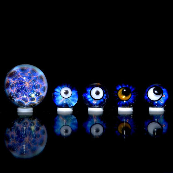 Timeless Glass Gallery－"Next to excellence is the appreciation of it."